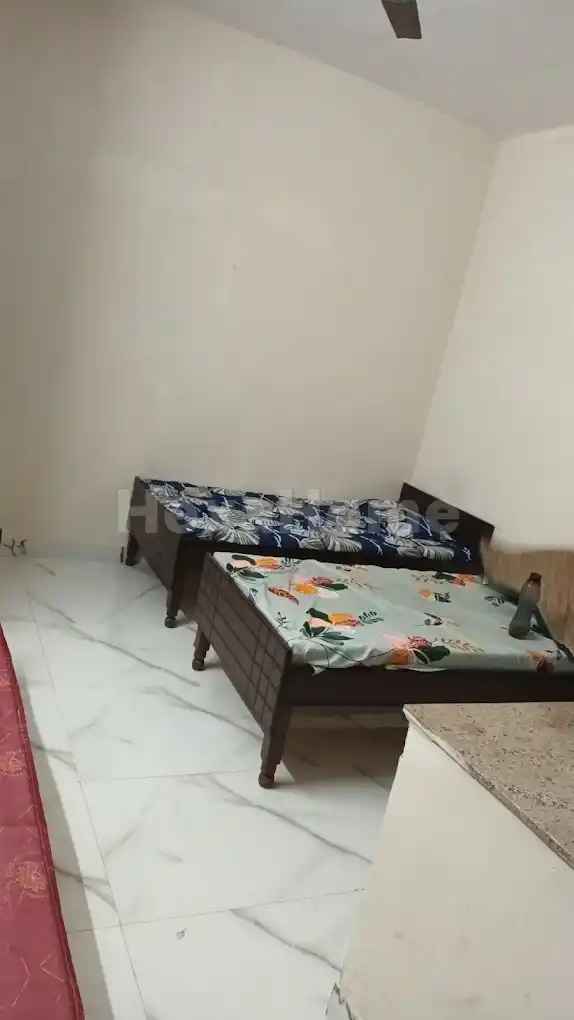 Royal PG for boys in Ramgarh, Panchkula