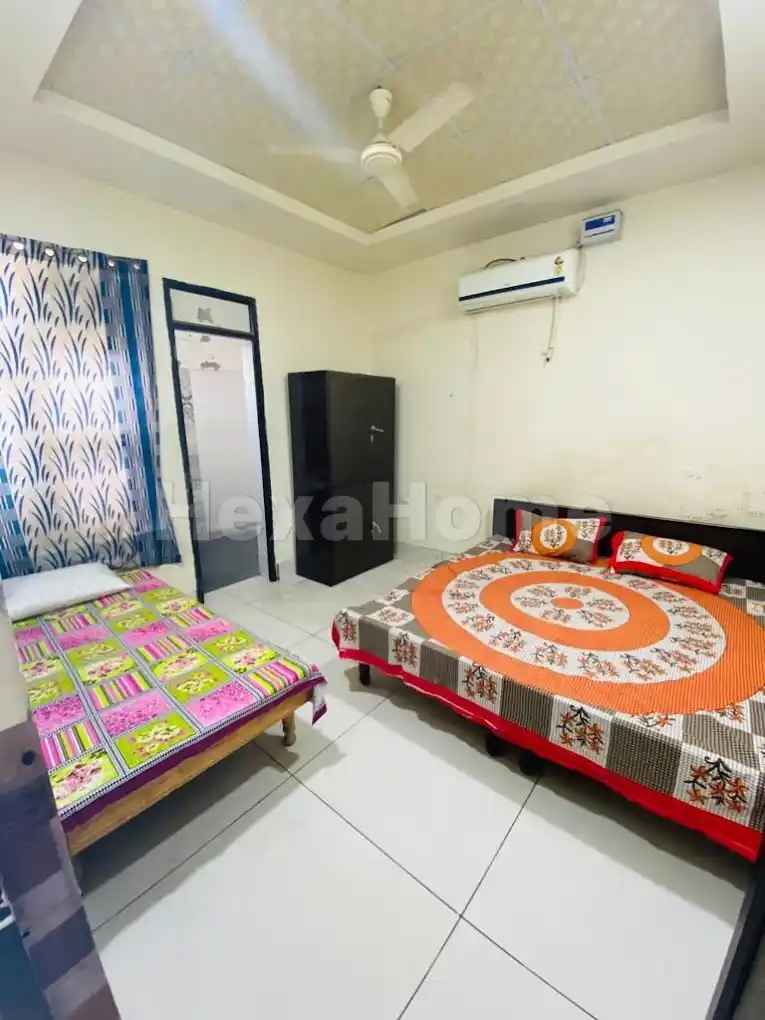 Karam PG for girls in Ajit Road, Bathinda